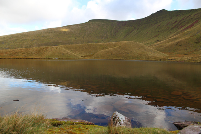 Llyn Cwm Llwch | Fforest Fawr